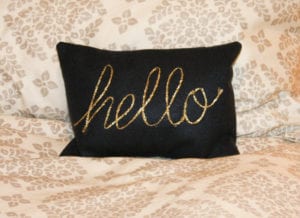 Easy DIY: ‘Hello’ Pillow