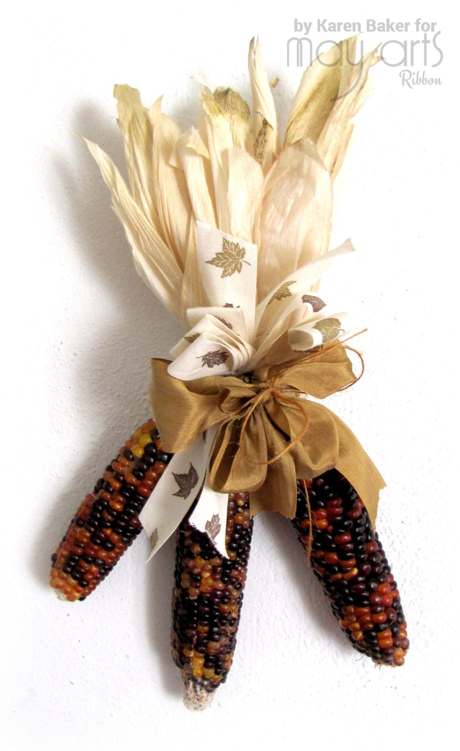 DIY Classic Thanksgiving Corn Decoration