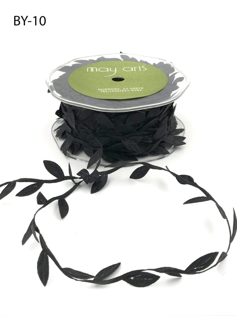 3/4 Inch Classic Leaves Ribbon with Sealed Cut Edge