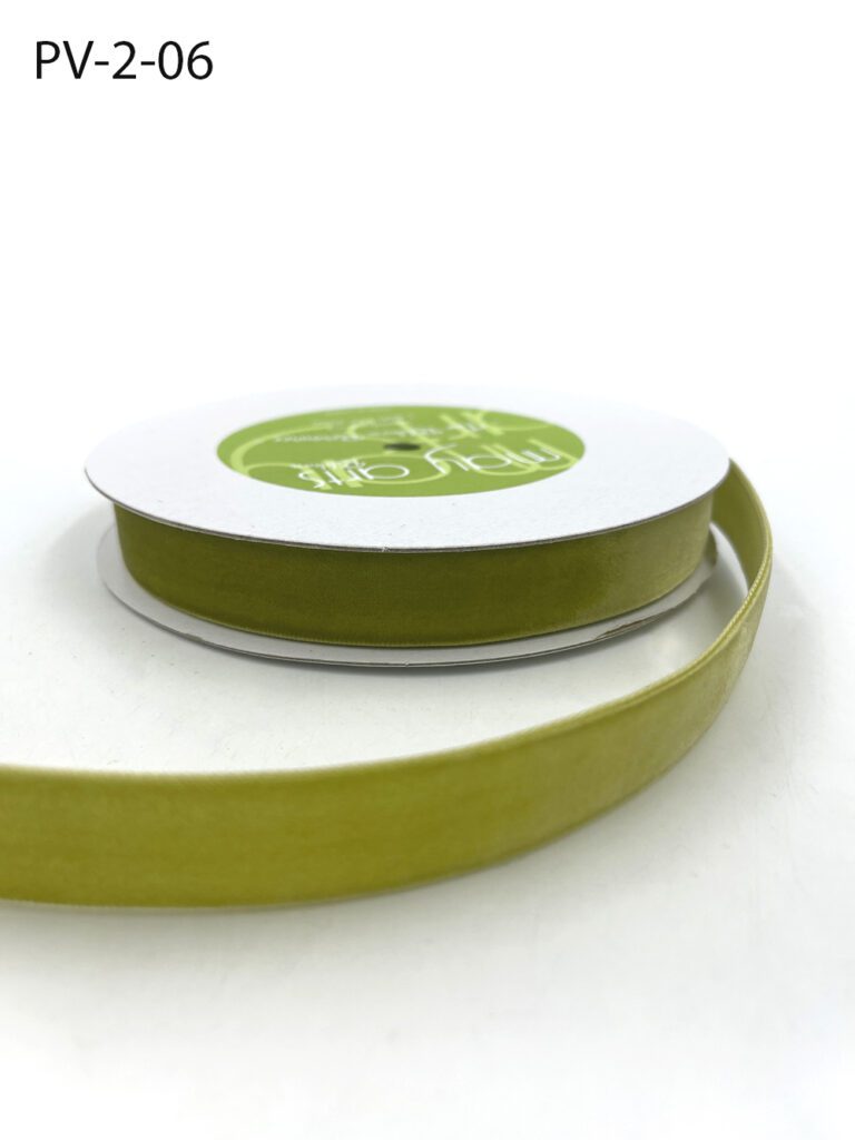 3/4 Inch Classic Velvet Ribbon with Woven Edge